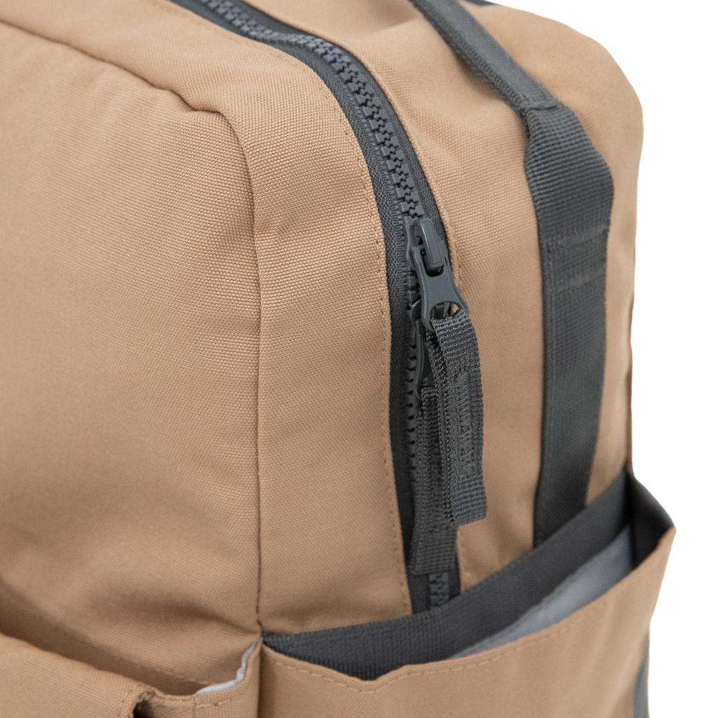 Red Rovr Mini Roo Backpack - Toffee – Little Unicorn USA